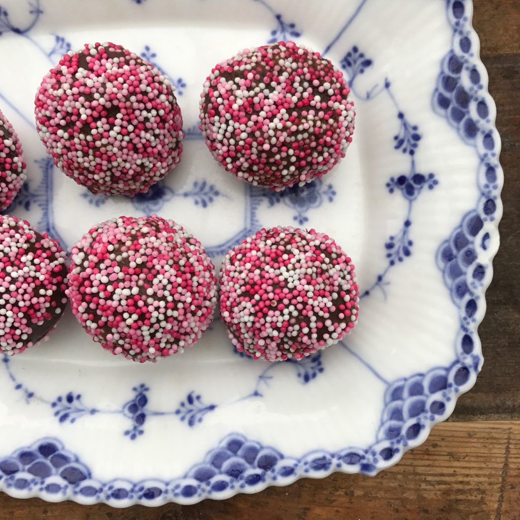 Sådan laver du hjemmelavede trøfler! - Sabinas Verden