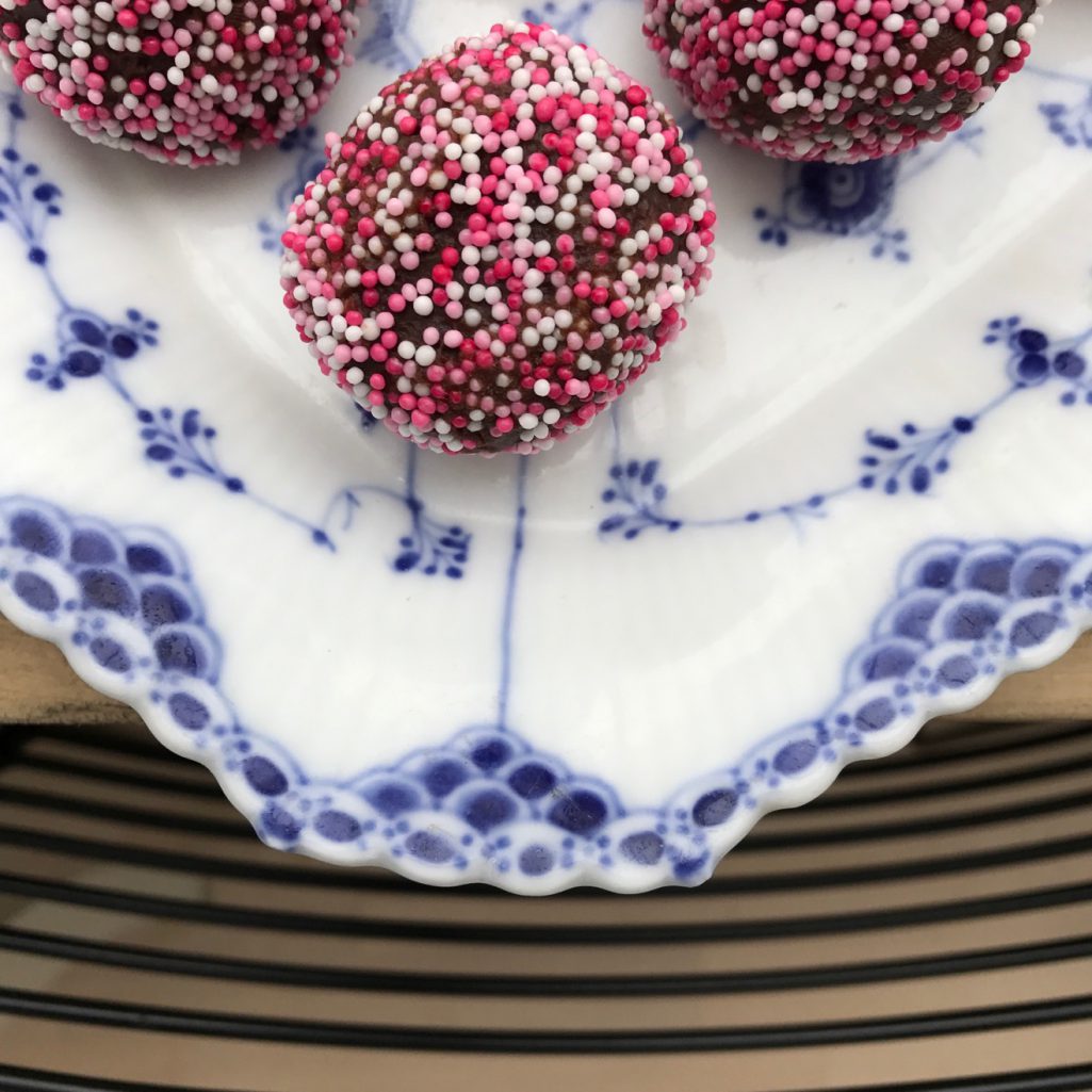 Sådan laver du hjemmelavede trøfler! - Sabinas Verden